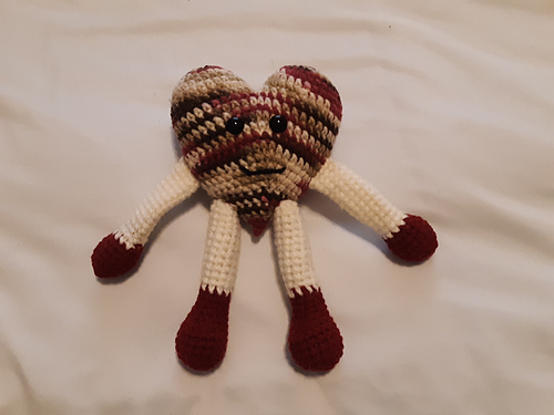 Ravelry: Buddy Love Heart pattern by Roxann Skvarj-Stetzer