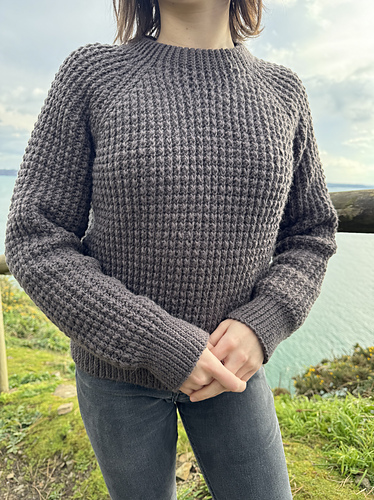 Ravelry: Duna Sweater pattern by Maria Collarte