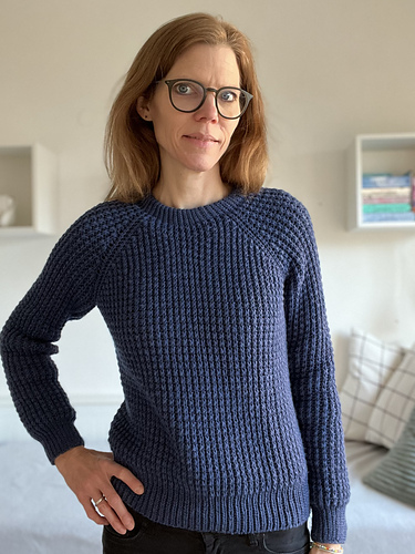 Ravelry: Duna Sweater pattern by Maria Collarte
