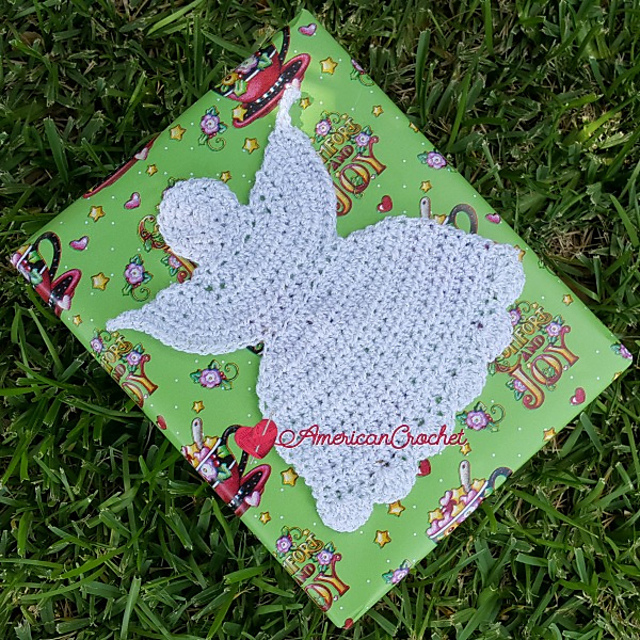 Ravelry: Sweet Christmas Angel Applique pattern by Mistie Bush