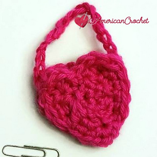 Ravelry: Perfect Love Heart Purse pattern by Mistie Bush