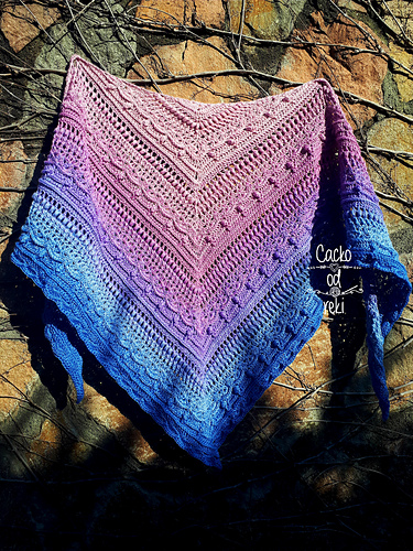 Ravelry: Ines shawl / Chusta Ines pattern by Monika Marek