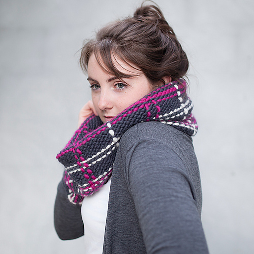 Ravelry: Tartan Themed Snood pattern by The Woven Co