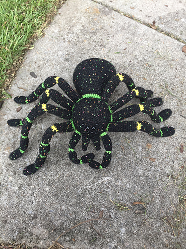 Ravelry: Large Tarantula pattern by Melinda Kindley