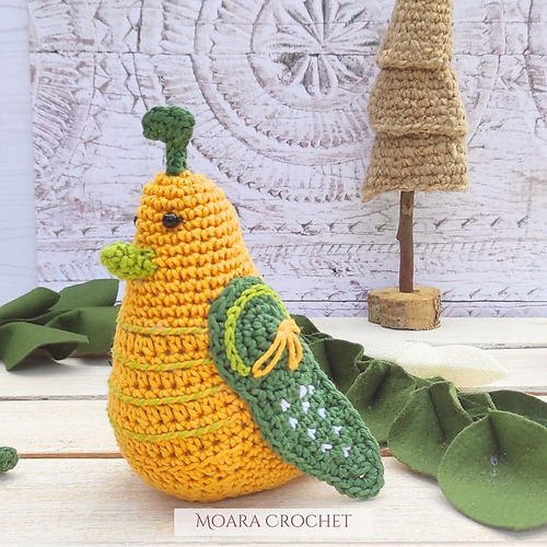 Ravelry: Partridge and Pear pattern by Roseanna Murray