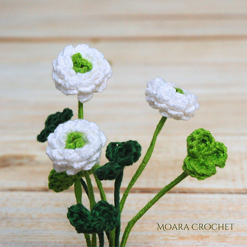 Ravelry: Clover Flower pattern by Roseanna Murray