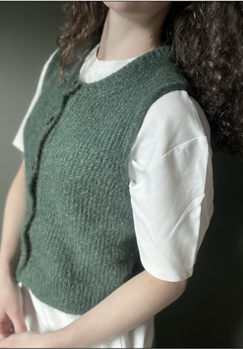 Ravelry: Roma vest pattern by Mochiknits