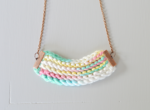 Ravelry: Easy knitted necklace pattern by Marta Pakovska