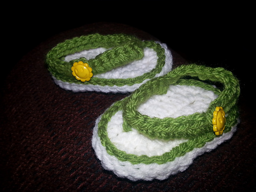 Ravelry: Chubby Baby Flip-Flop Sandals pattern by Elizabeth Mareno