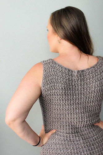 Ravelry: Edgewater Tank Top pattern by Michelle Ferguson