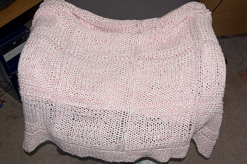 Ravelry: Cuddle Up pattern by Evelyn A. Clark