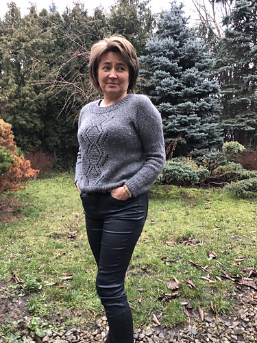 Ravelry: Rhombus Sweater pattern by SuviKnits