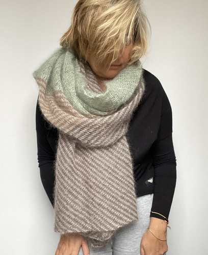 Ravelry: Wayworn pattern by Melanie Berg