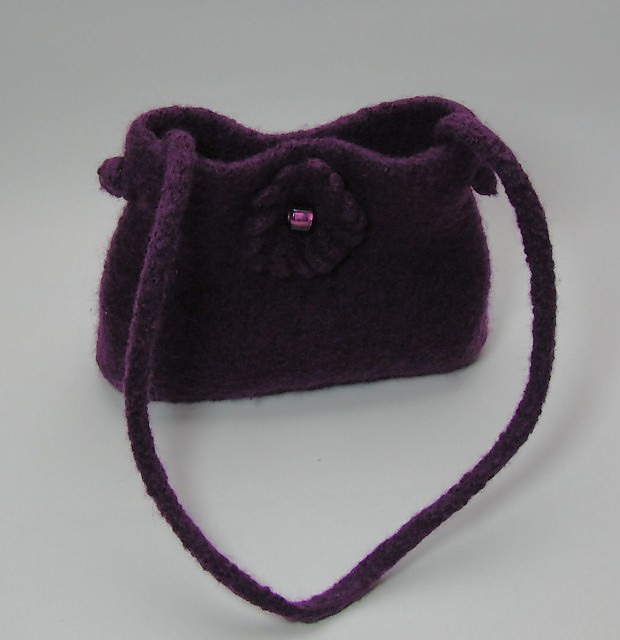 Ravelry: Tasche design pattern by Monika Pflug