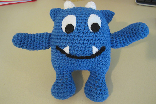 Ravelry: Hug Monster pattern by Linda Salant