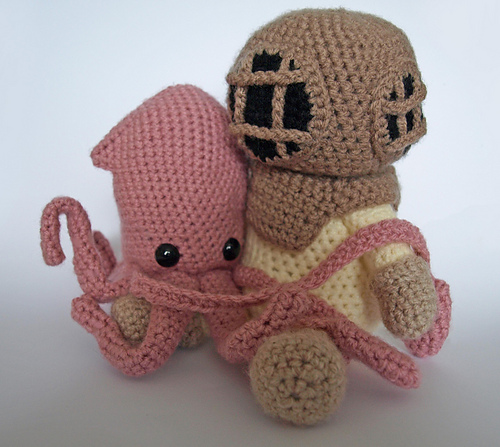 Ravelry: Deep Sea Diver and Squid - patterns