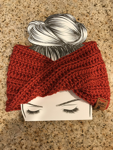 Ravelry: The Quail Creek Headwarmer pattern by Michelle Raynor