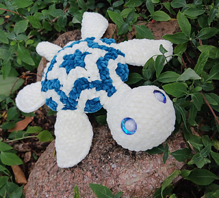 Ravelry: MrsGeorgeous' Amazing Hexagon Motif Turtle