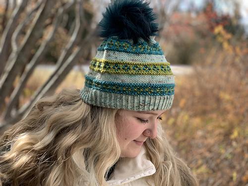 Ravelry: Holly Jolly Hat pattern by Jodi Brown