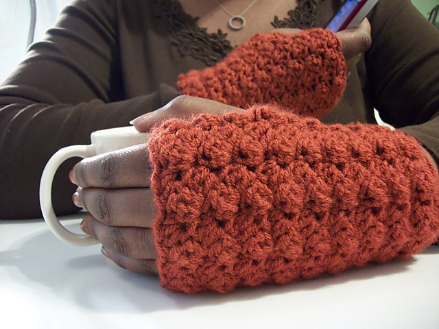 Ravelry: Ulari Fingerless Driving Gloves pattern by Donna M. Rutledge