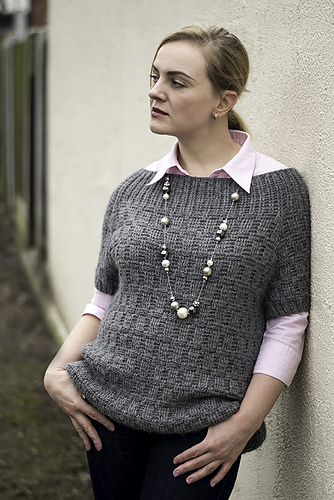 Ravelry: Liza Pullover pattern by Yuliya Tkacheva
