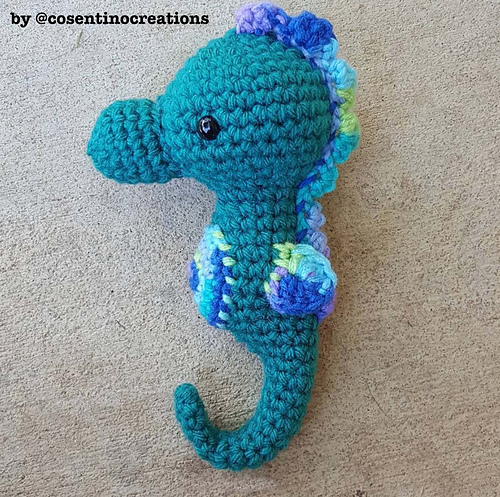 Ravelry: Cute Seahorse pattern by Ms.Toosh