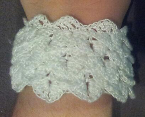 Ravelry: Mountain's Edge pattern by Cathy Whitehead