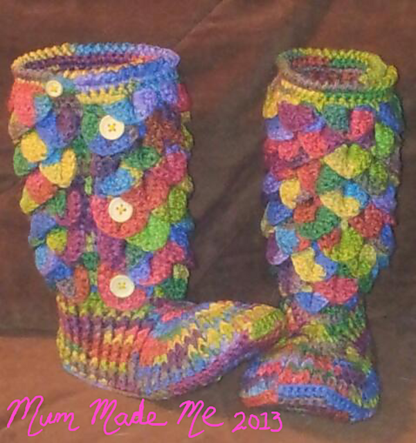 Ravelry: MumMadeMe's Crocodile Stitch Boots (Adult Sizes)