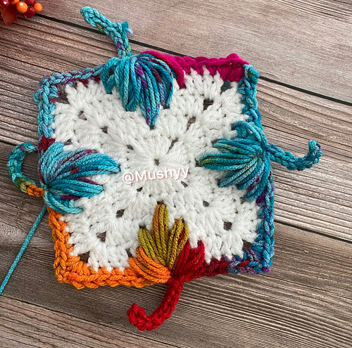 Ravelry: Maple Leaf Granny Square pattern by MUSHYY