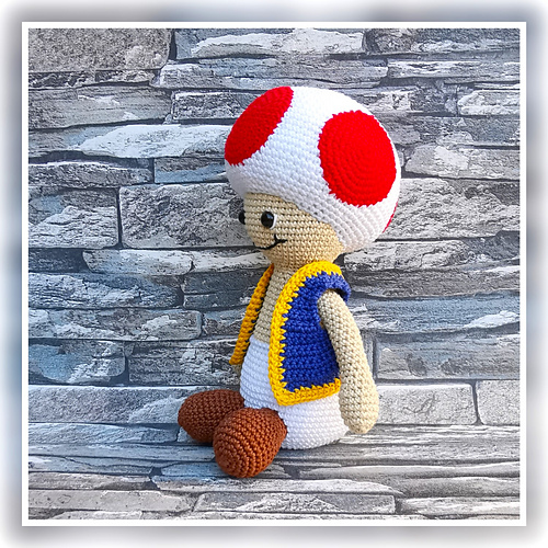 Ravelry: Super Mario TOAD / Pilzmännchen pattern by Michaela Sumionka