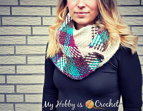 Ravelry: Argyle with a Twist Infinity Scarf pattern by Kinga Erdem