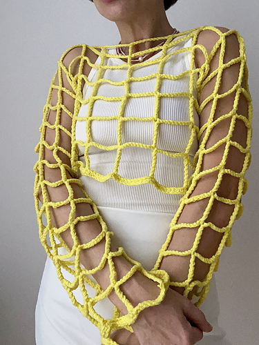 Ravelry: Trendy top pattern by Elvira Nurtdinova