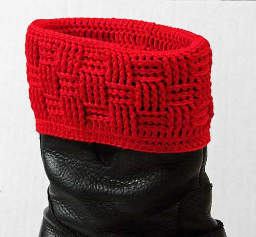 Ravelry: Basketweave Boot Covers pattern by MyntKat