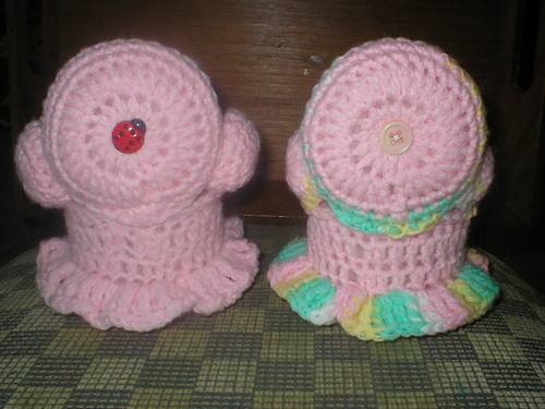 Ravelry: Fashion Doll Size Chairs pattern by Karen Glasgow Follett