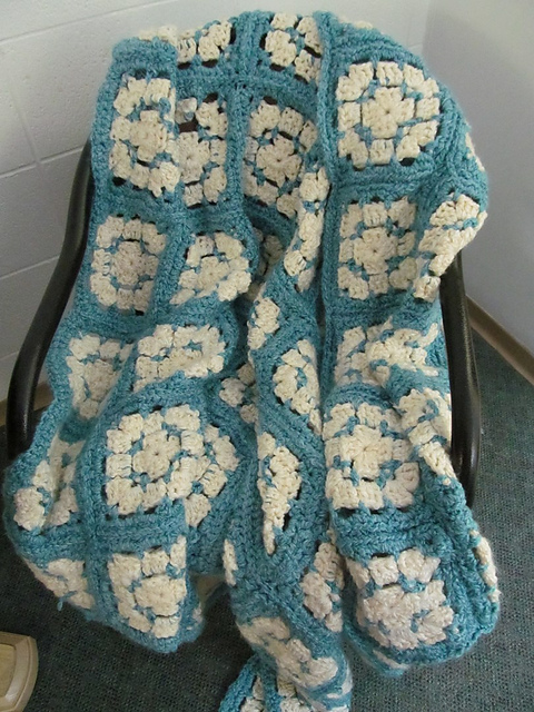 Ravelry: From the Middle Blanket (Crochet) pattern by Loops & Threads ...