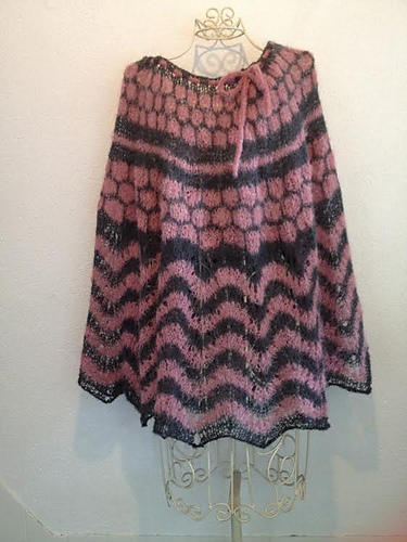 Ravelry: The Beehive Jive pattern by Naantje Knit