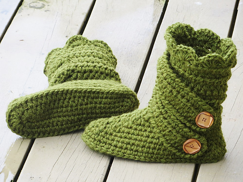 Ravelry: Woman's Classic Snow Boots pattern by CrochetDreamz
