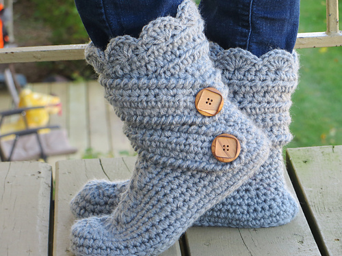 Ravelry: Woman's Classic Snow Boots pattern by CrochetDreamz