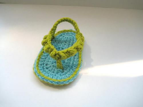 Ravelry: Baby Flip Flops pattern by CrochetDreamz
