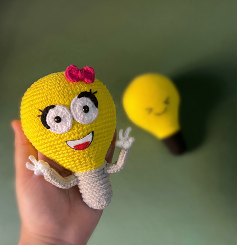 Ravelry: Glowy Bulb pattern by Nada Fatouh