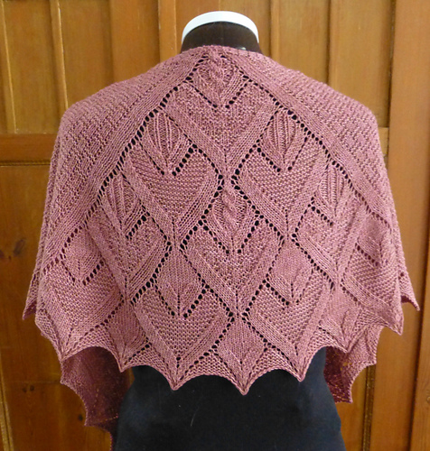 Ravelry: Quadrille Shawl pattern by verybusymonkey