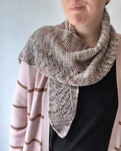 Ravelry: Kodama pattern by Nadia Crétin-Léchenne