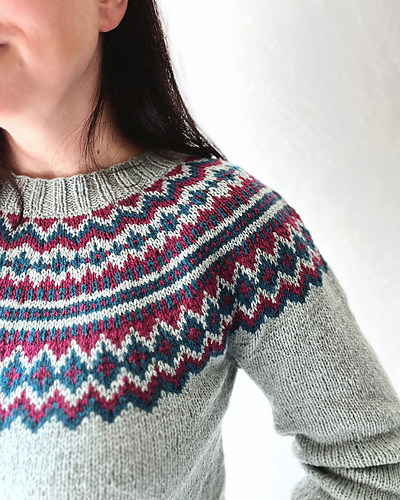 Ravelry Nikki Pattern By Nadia Crétin Léchenne