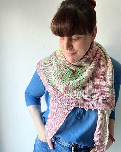 Ravelry: Sorbetto pattern by Nadia Crétin-Léchenne