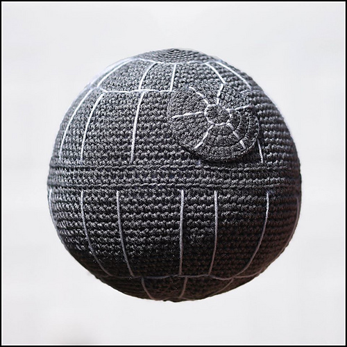 Ravelry: Death Star pattern by Patricia Castillo