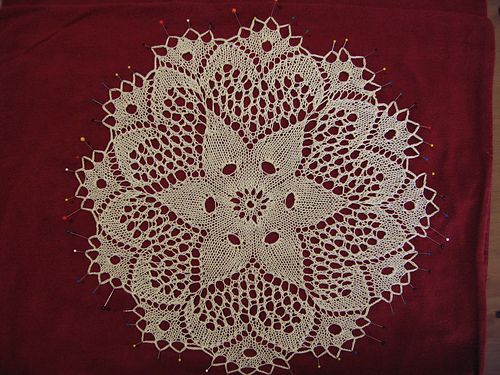 Ravelry: Coronet Design pattern by Marianne Kinzel