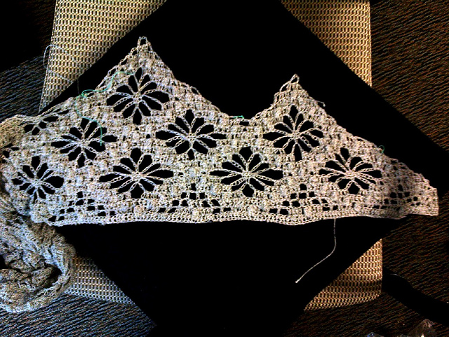 Ravelry: Nana-Emma's -Beaded Web Shawl