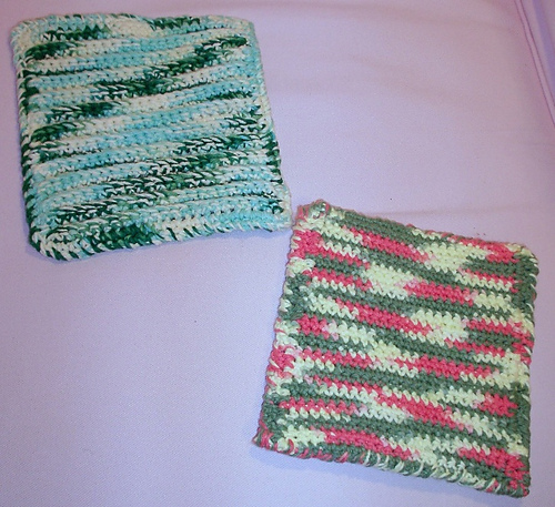 Ravelry: Cool Fingers Panhandler (Potholder) pattern by Nancy P