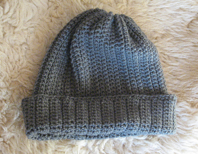 Ravelry: Fin-Rib Watch Cap pattern by Natalie Clegg
