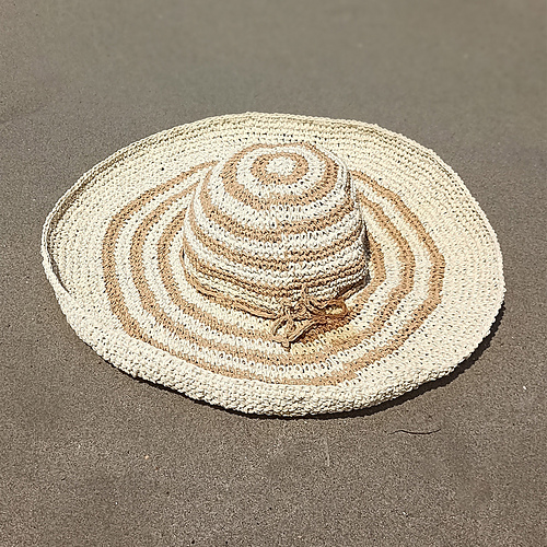 Ravelry: Raffia Bucket Hat pattern by Natalie Lviv